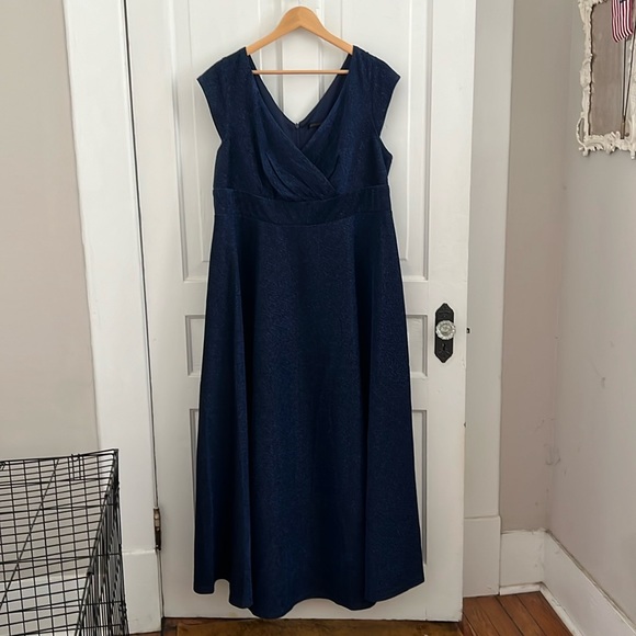 Ever Pretty | Dresses | Every Pretty Navy Blue Metallic Maxi Wedding ...